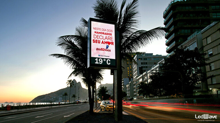 Painel de LED para propaganda outdoor - LedWave